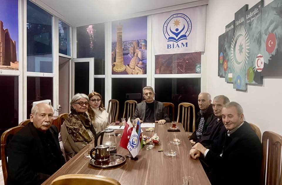 MİLLİ KİMLİK ANLAYIŞININ TƏMƏLLƏRİ | | Xural qəzeti