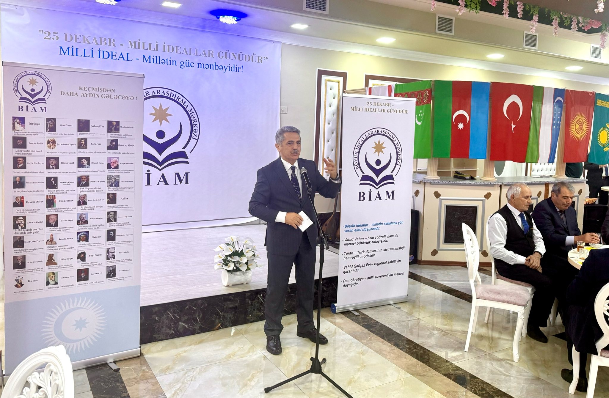 BİAM GÜNEY ÜÇÜN RASİONAL DÜŞÜNCƏNİ BÖLÜŞÜR | | Xural qəzeti
